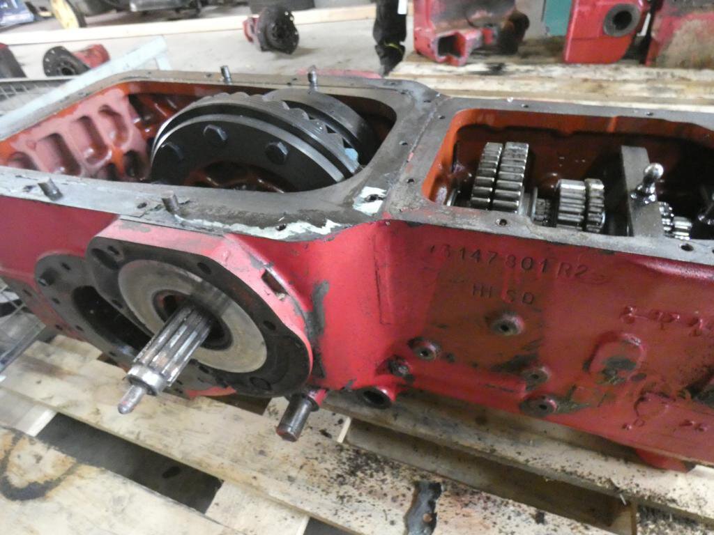 IHC 433 533 Getriebe 3147801R2 Schaltgetriebe, 1.290,00