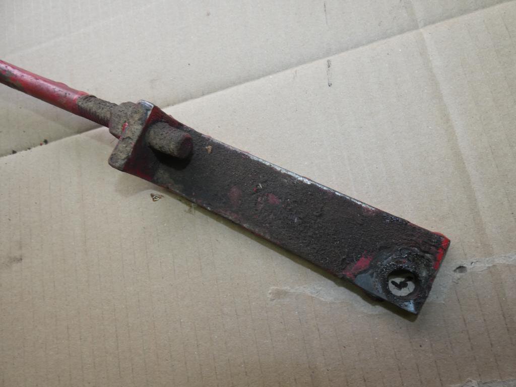 IHC 433 533 Gestänge für Zapfwellenkupplung, 29,00