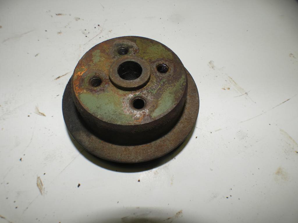 Keilriemenscheibe für MWM KD 10.5D Fendt Farmer 2D Traktor, 49,00